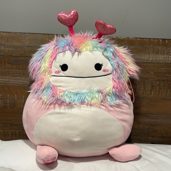 Squishmallows | Toys | Squishmallow Dobrilla Valentines Big Foot | Poshmark
